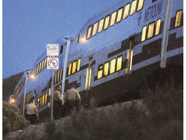 Updated Man Killed By Metrolink Train A Suicide Says Coroner